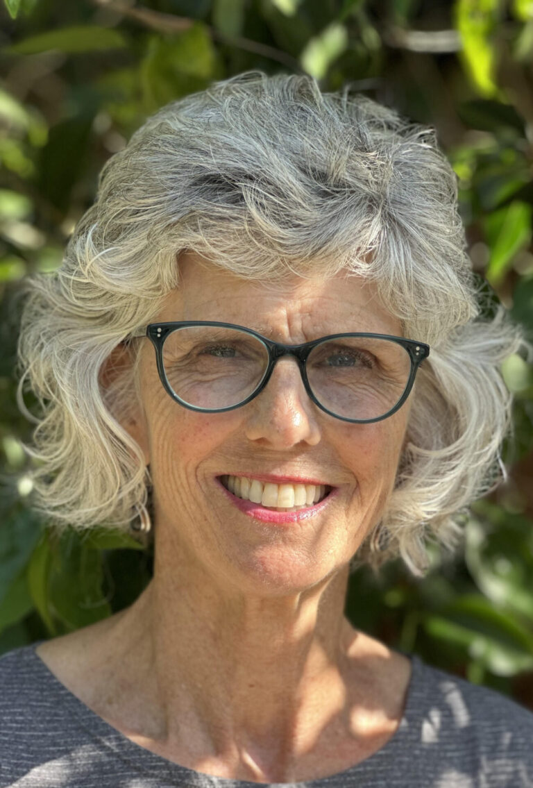 Liz Schott Wins the 2025 Hazel Rowley Prize - Biographers International ...